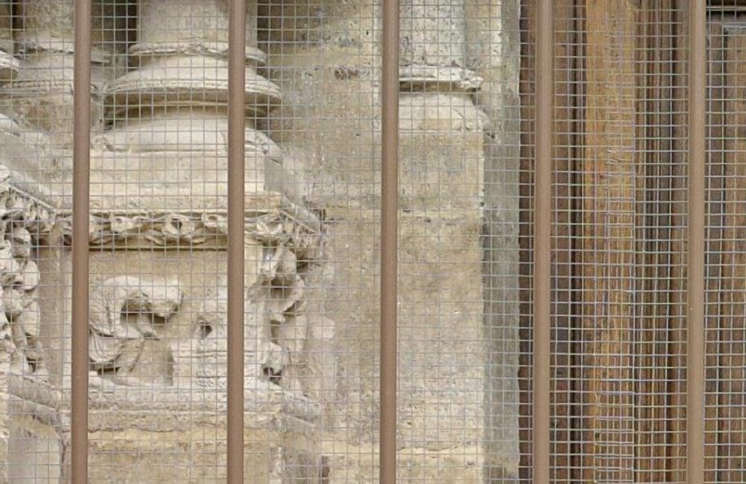 Pain Quotidien: Images of Bakers in Medieval France - Different Visions