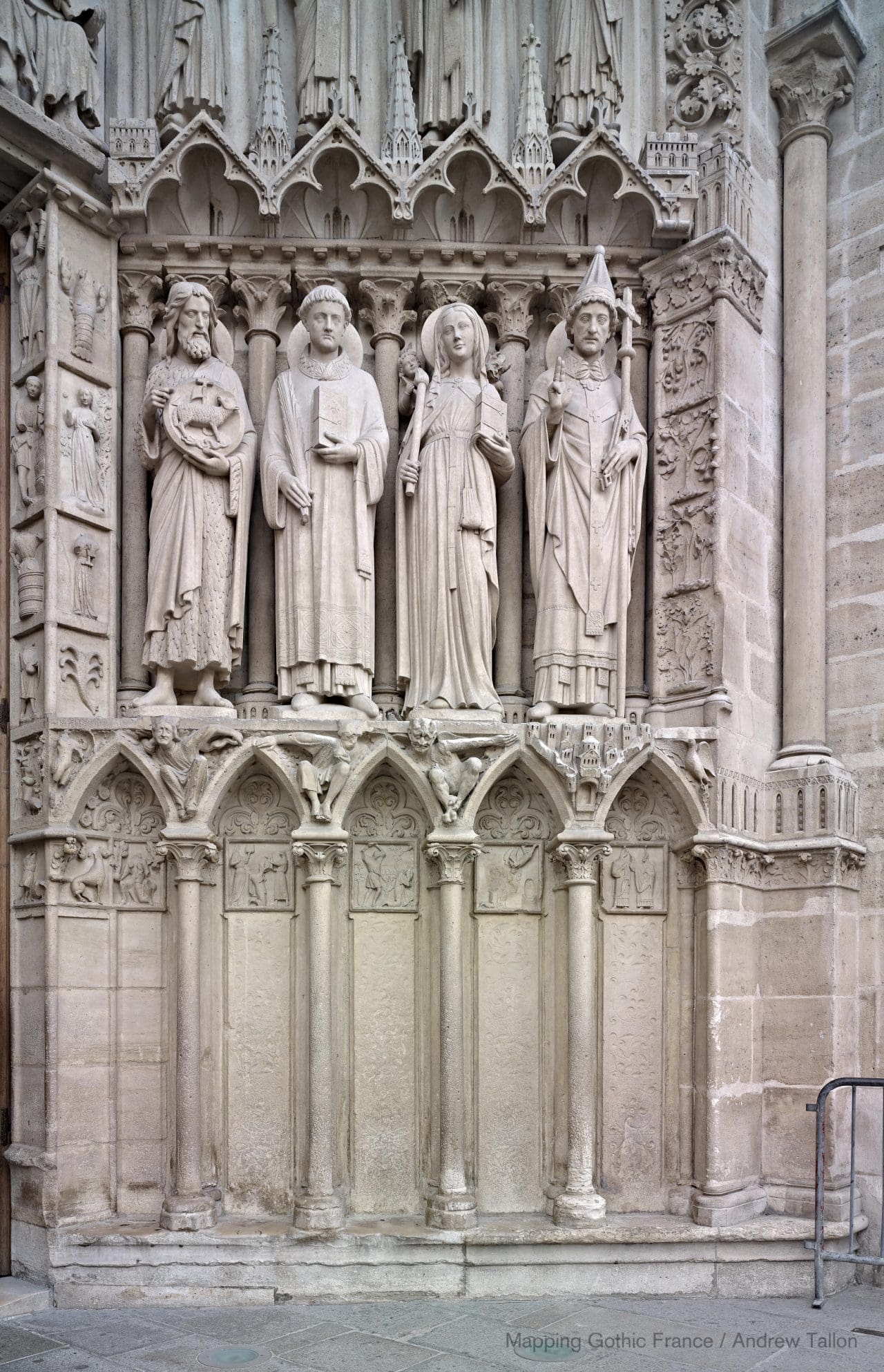 Traces of the Medieval Working Class in the Land of the Paris Cathedral ...